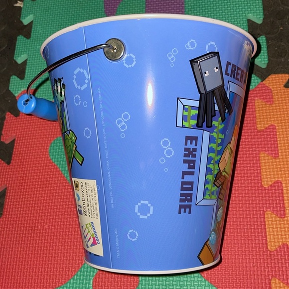 the tin box company | Other | Minecraft Themed Blue Bucket | Poshmark